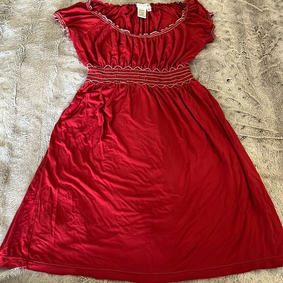 Max Studio | Dresses | Red Peasant Dress M Wide Neck Lettuce Edge ...